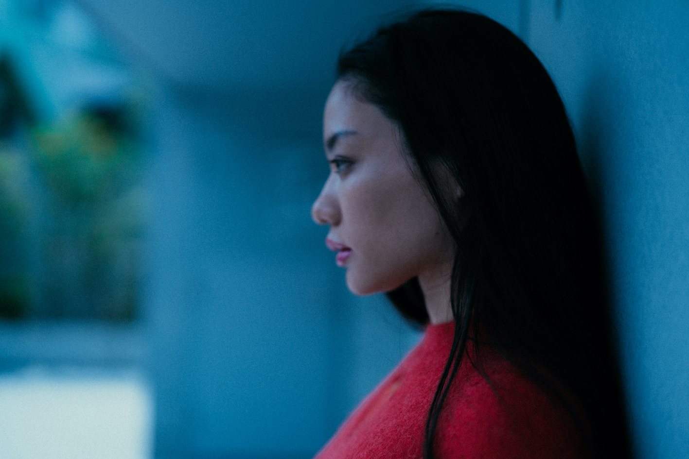 【インタビュー】Awich | 人ではない目線から視る - FNMNL (フェノメナル)