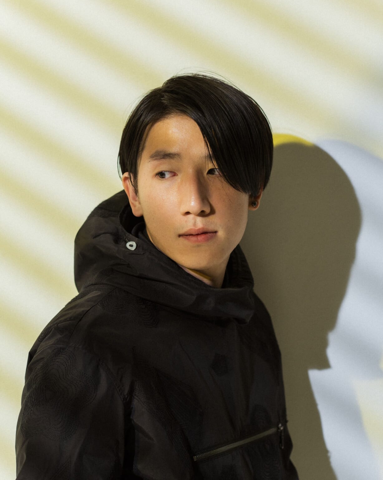 VaVaが真部脩一をゲストに迎えた新曲"再周回"を来月リリース - FNMNL (フェノメナル)